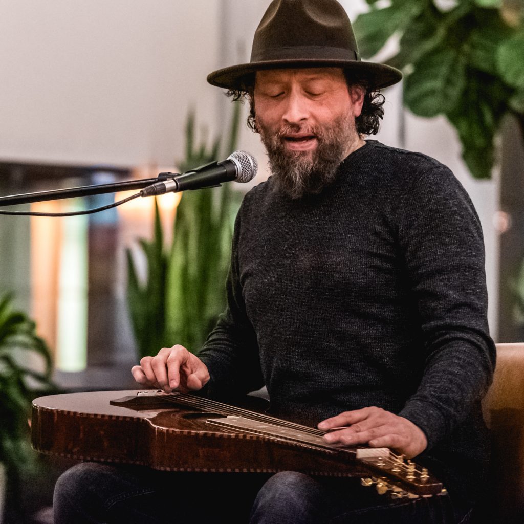 Bobby Thompson Acoustic Trio LIVE at Bright Box Theater